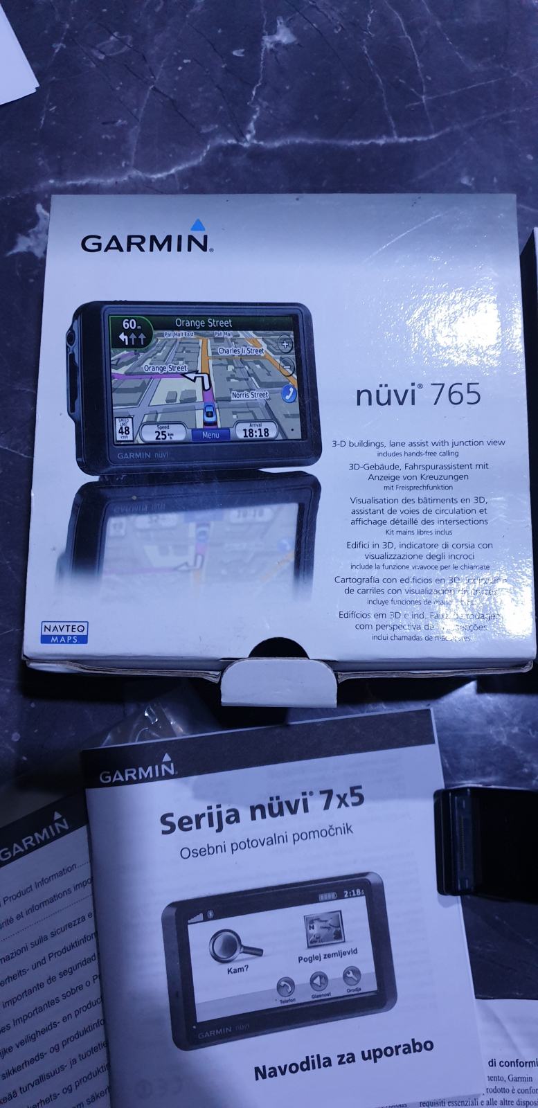 Garmin Nuvi 765