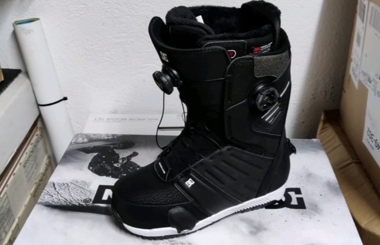 DC Judge Step On Snowboard Boots 42.5 (čevlji za snowboardanje)
