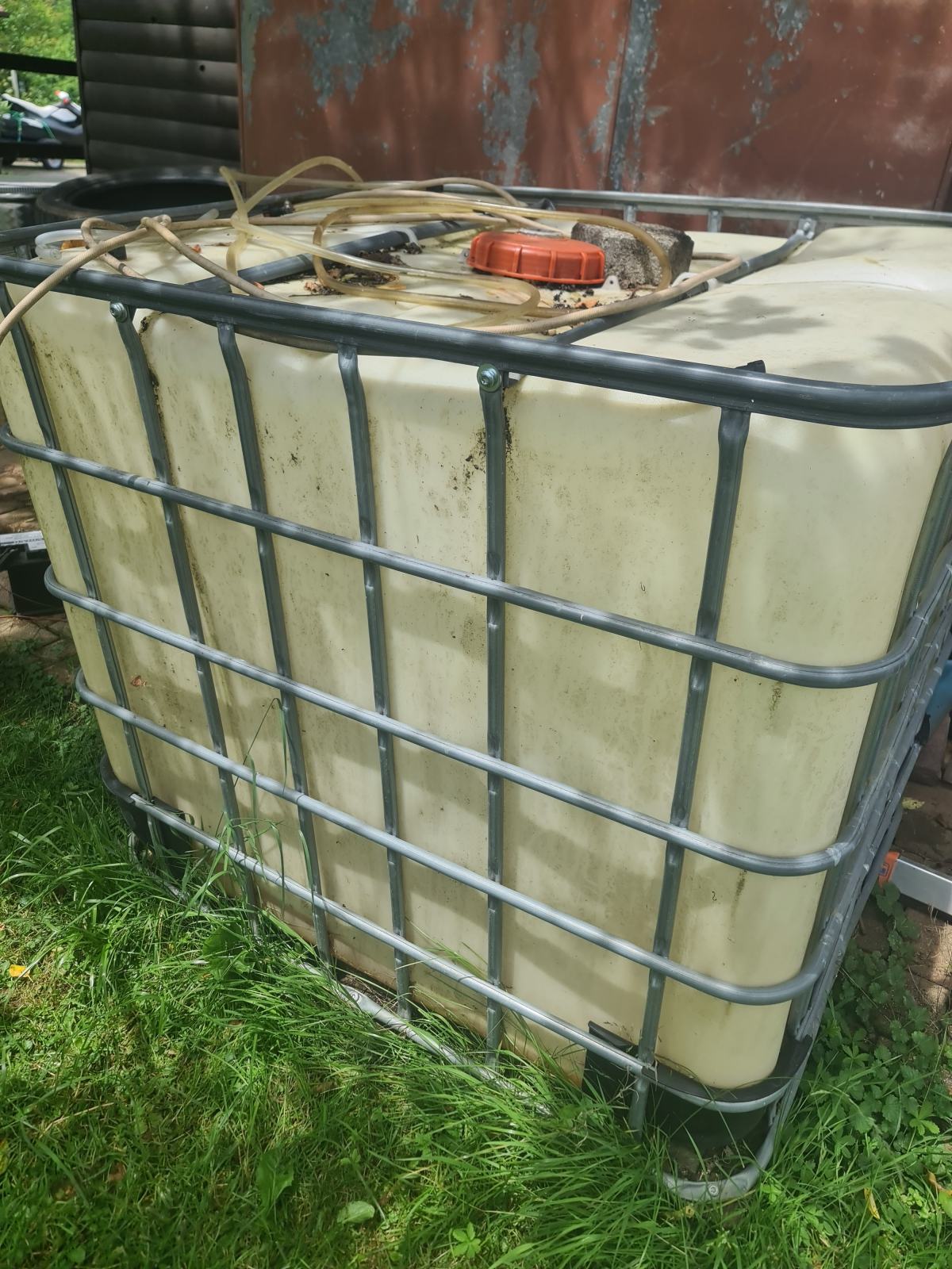 Cisterna 1000l 041 673 130