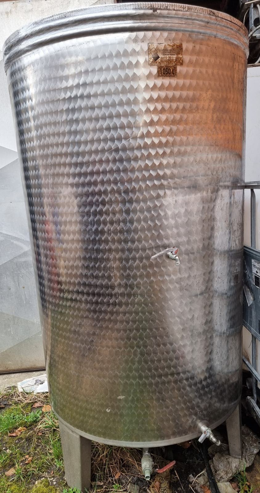 Cisterna inox 1050L in 750L