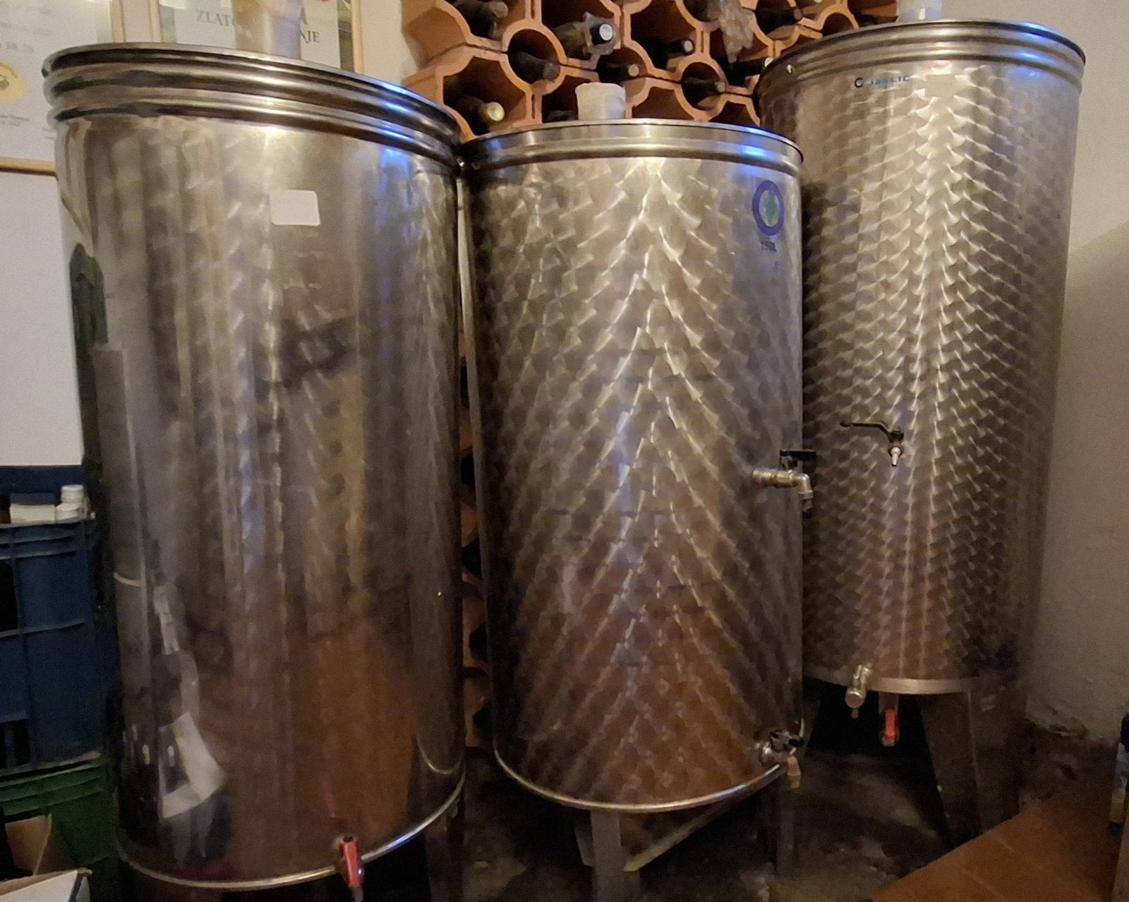 Cisterna inox - 200 L, 150 L in 100 L