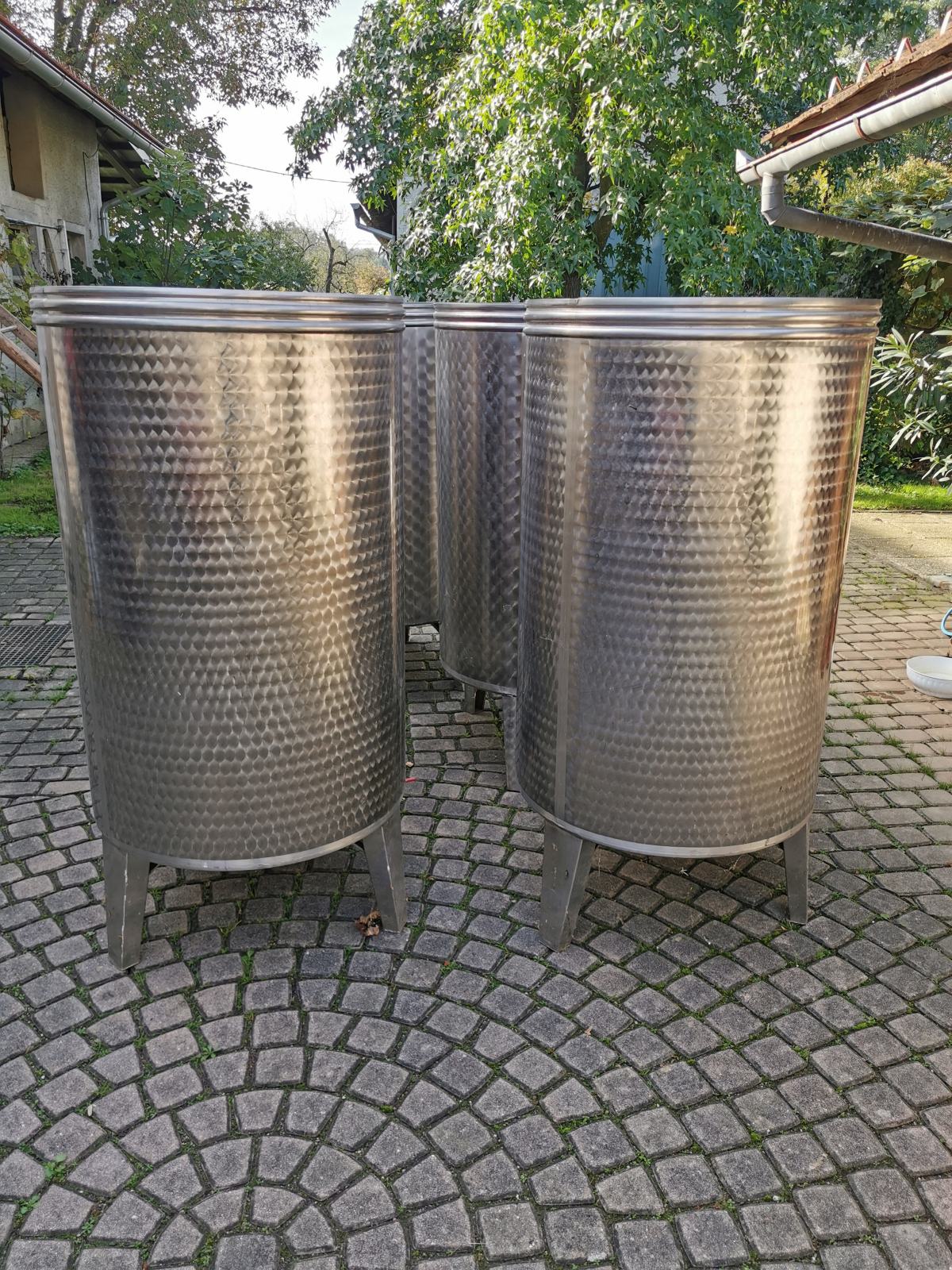 Cisterna Inox 600 l - 1 kom