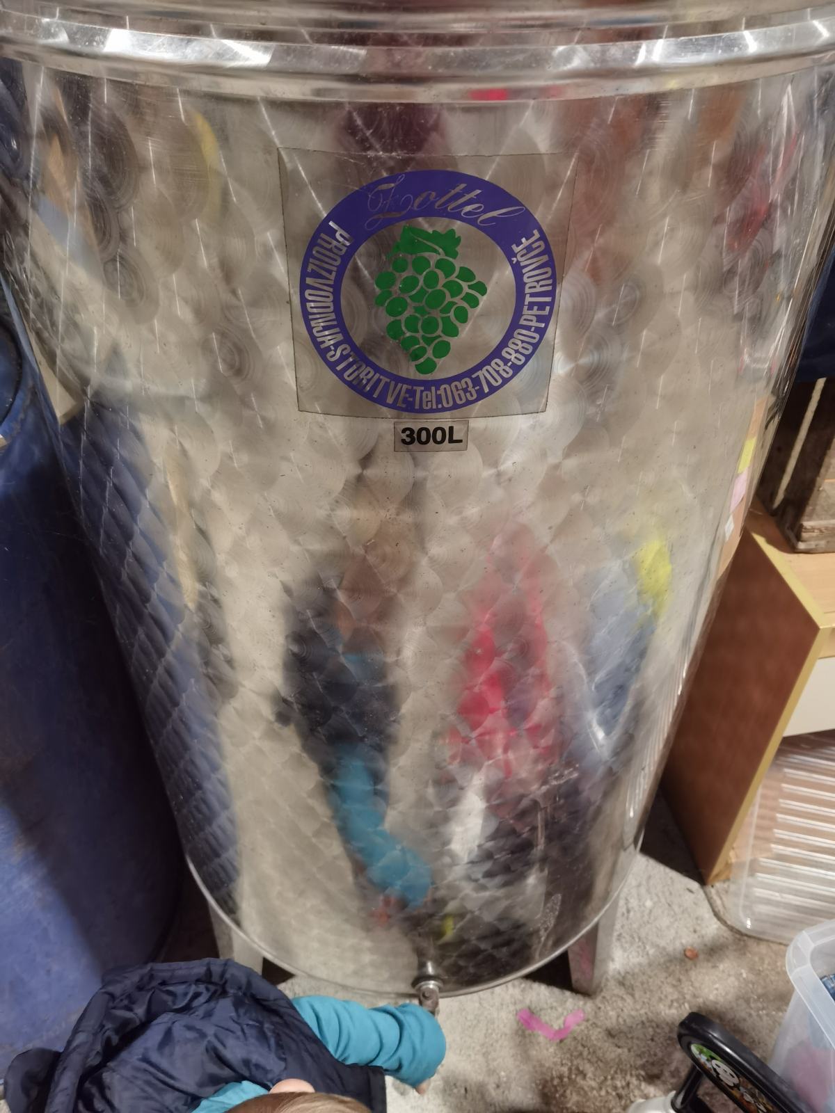 Cisterna inox za vino