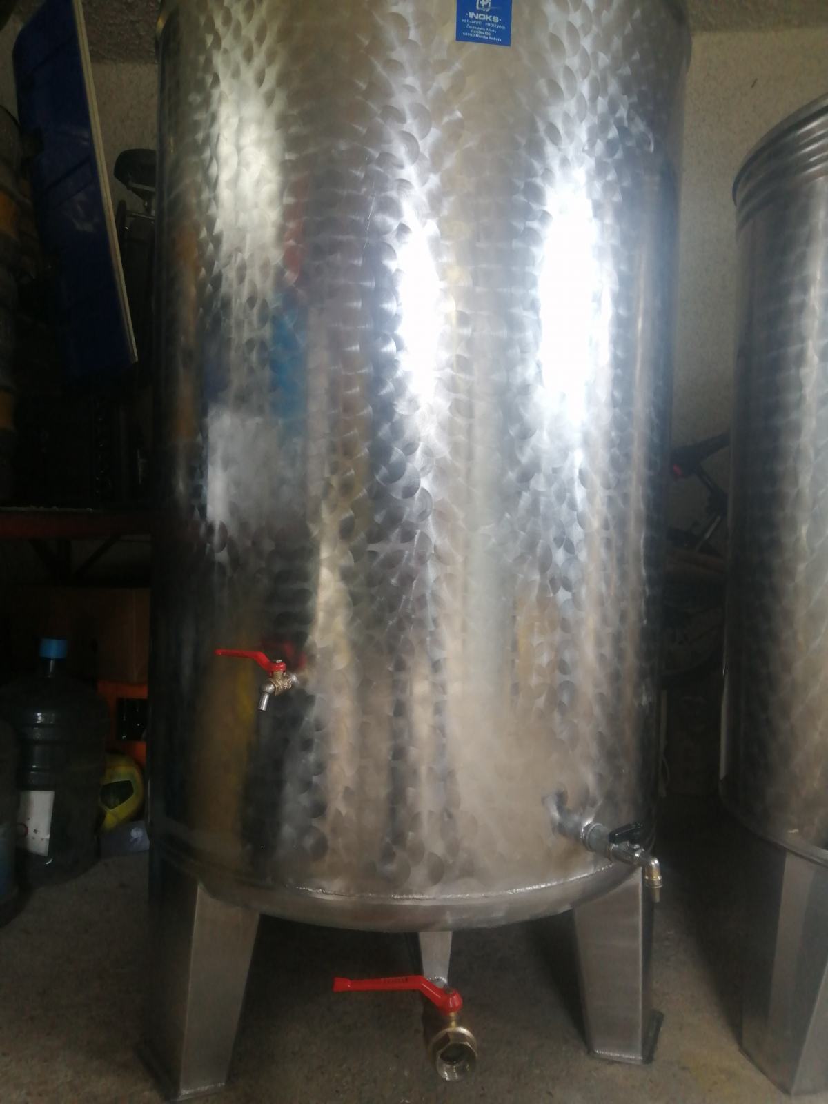 CISTERNE INOX ZA VINO