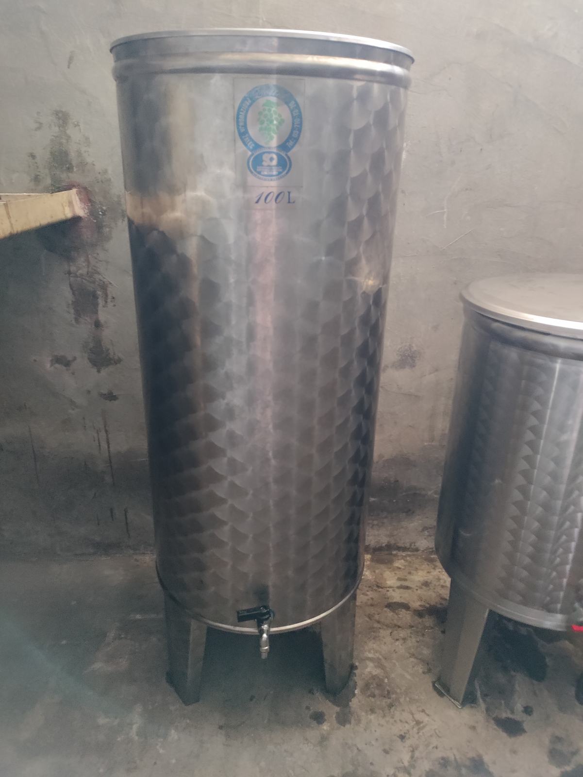 INOX CISTERNA ZA VINO, 100L