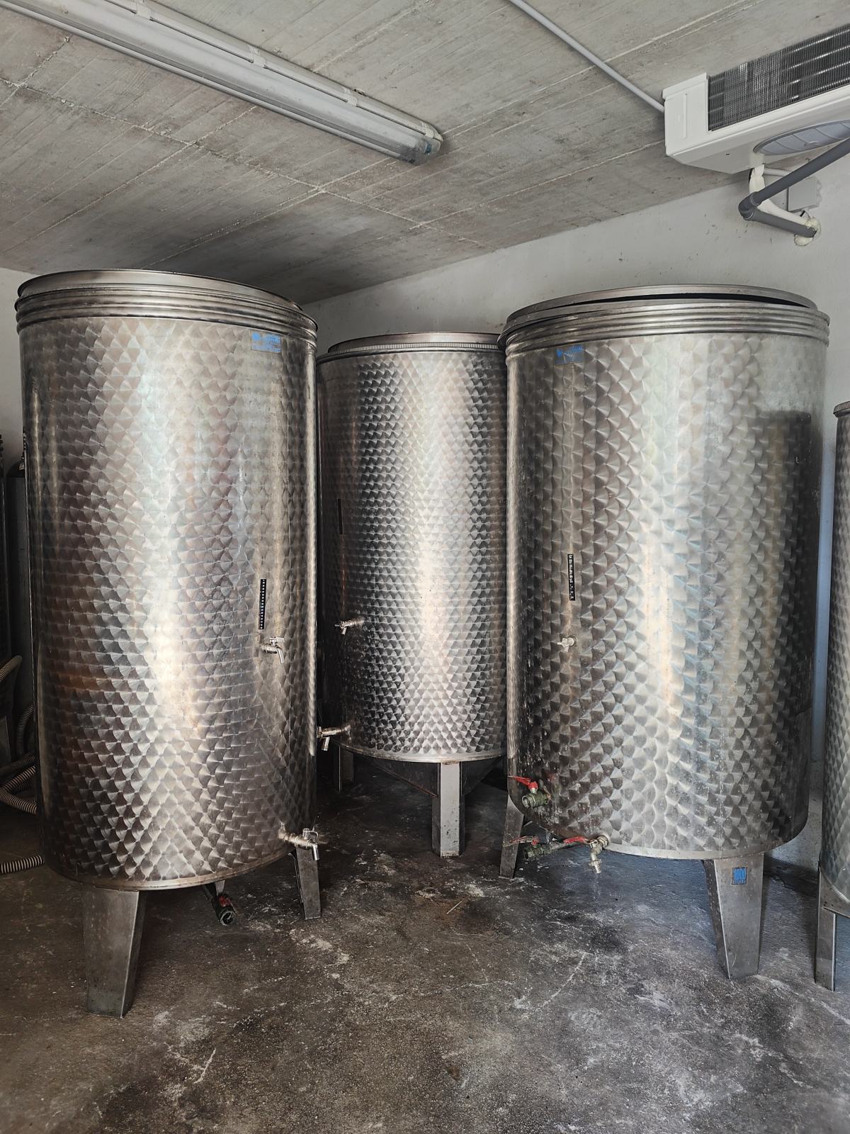 Inox sod - cisterna za vino 1000L