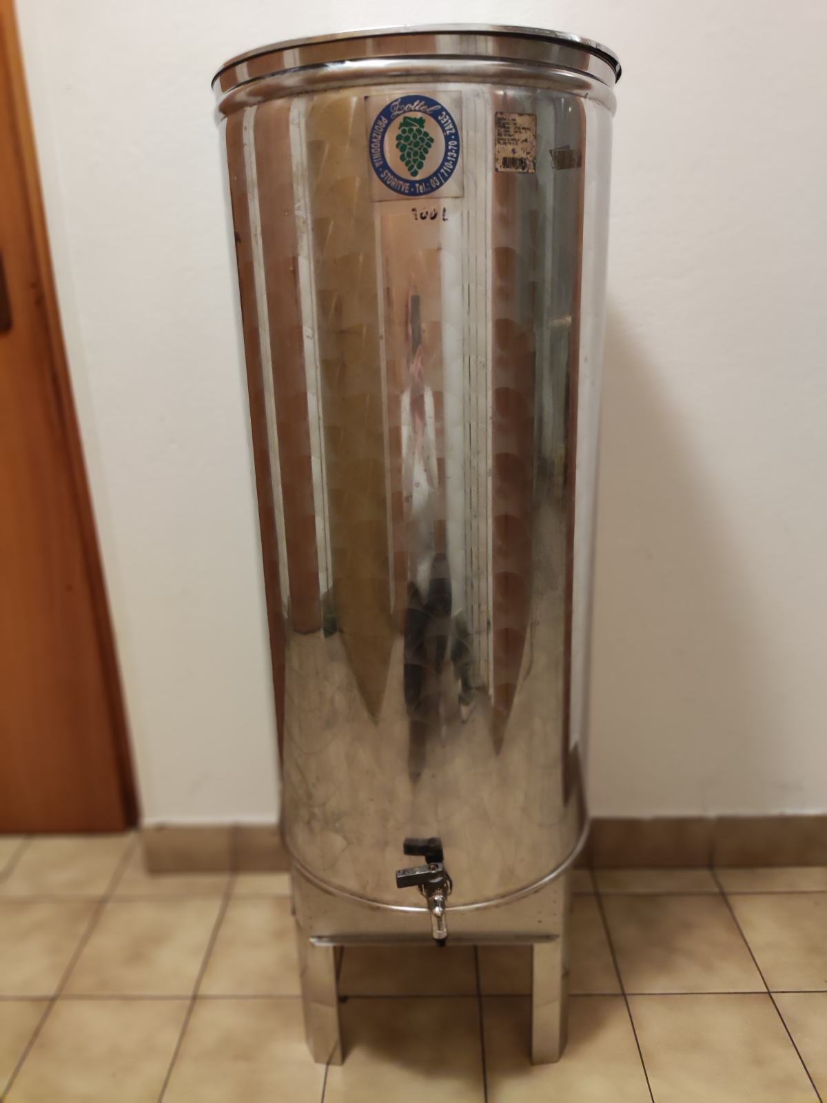Inox sod za vino 100L