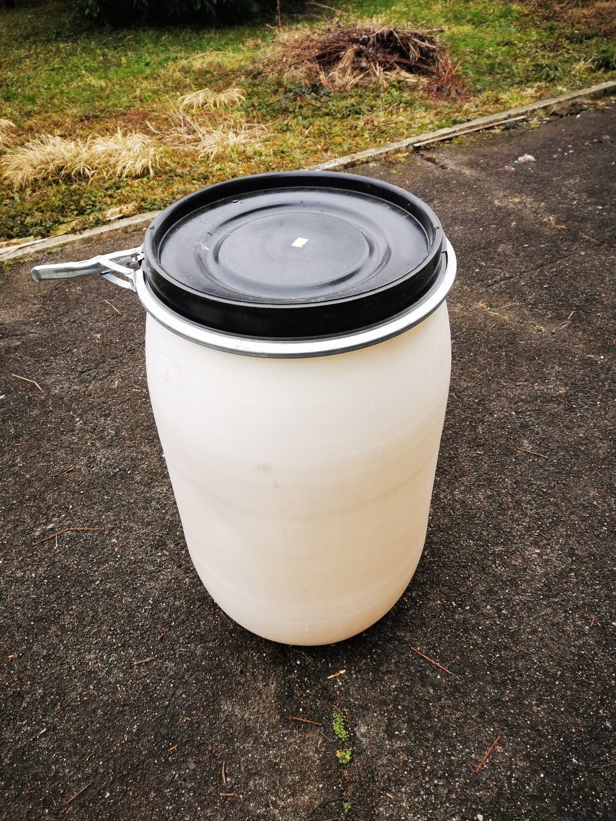 plastični sod 150 l