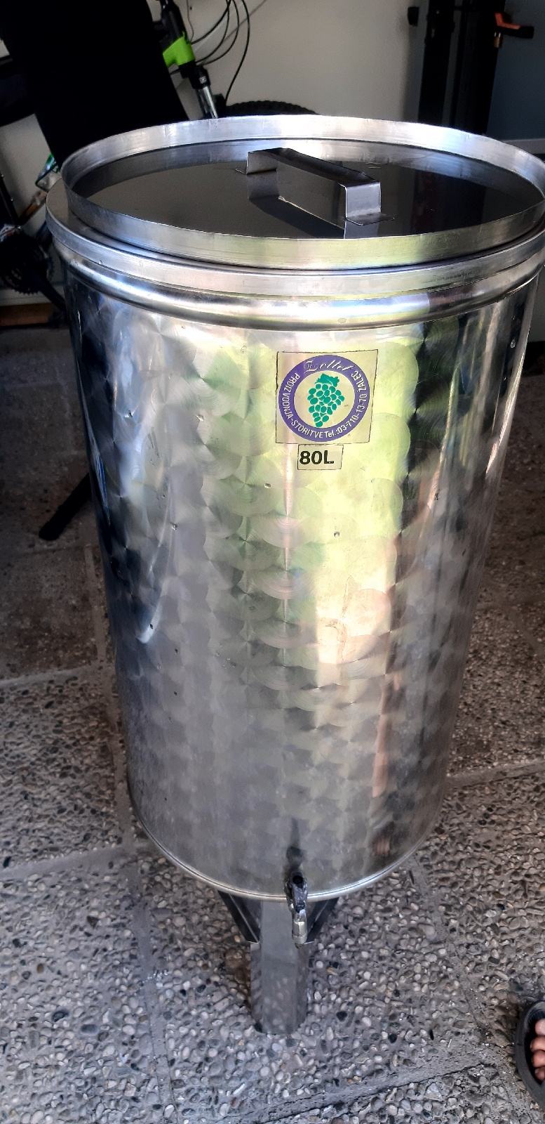 Sod za vino 80l