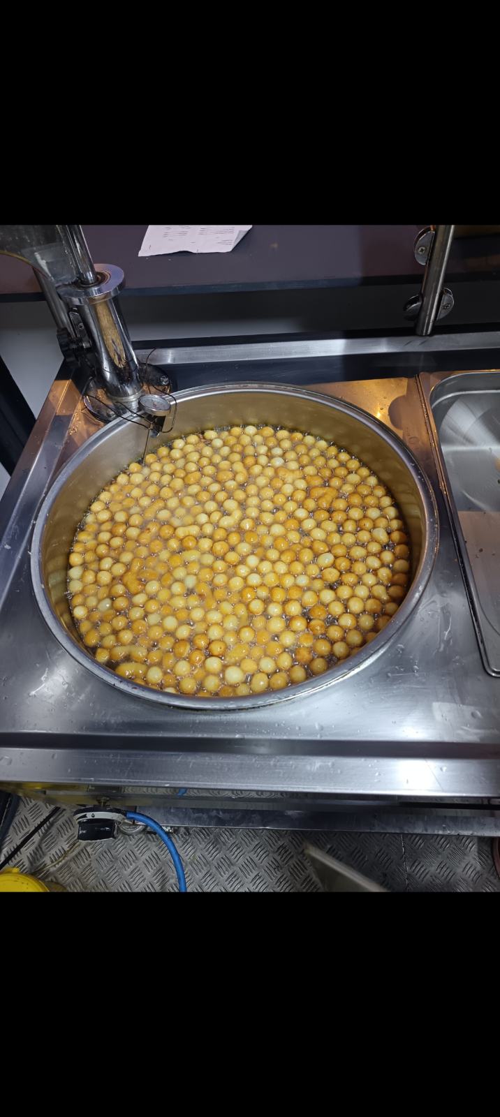 Aparat za fritule, lokma, mini donuts! NOOVO!