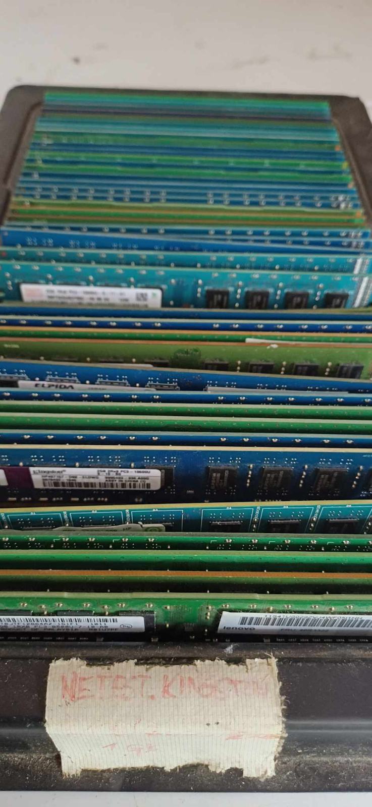 2GB DDR3 RAMI PC3 10600/12800-komplet(30kom)