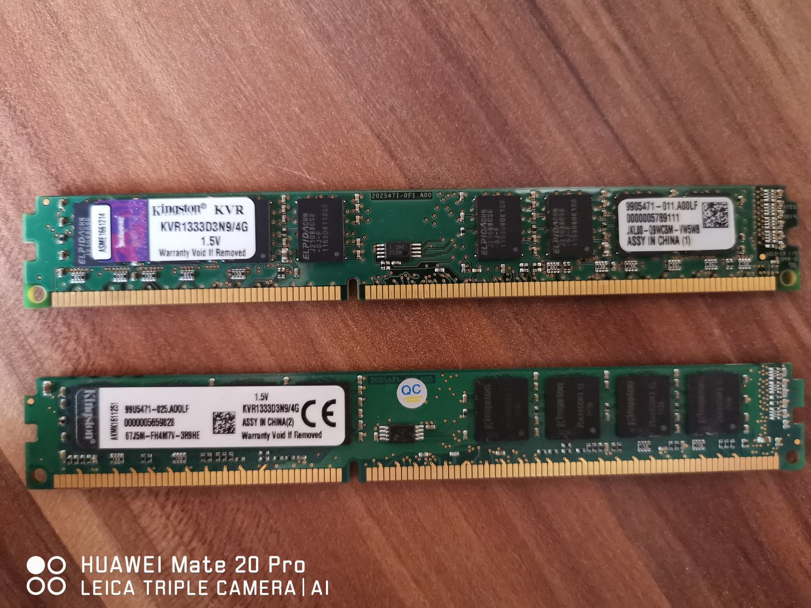 2x 4gb Kingston ddr3 ram(1333hz)