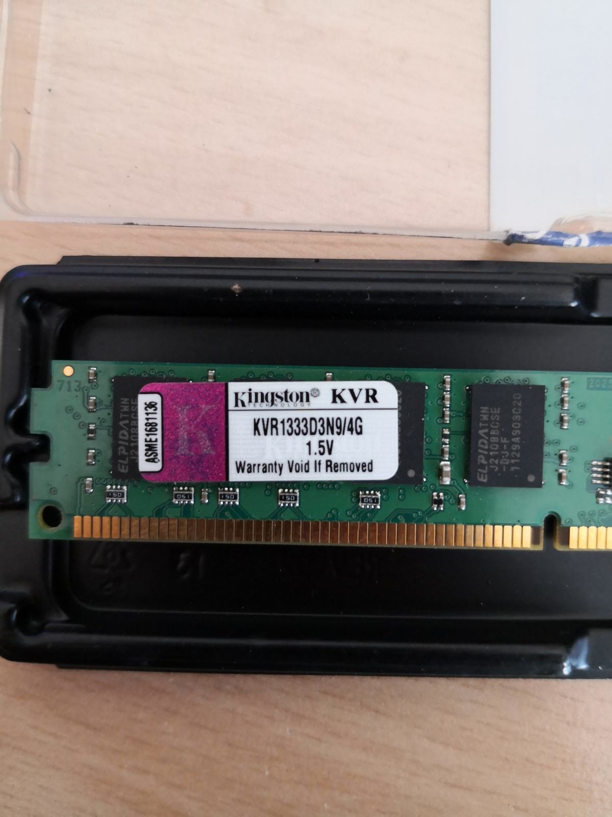 Pomnilnik RAM DDR3 4GB Kingston KVR1333D3N9/4G 1.5V
