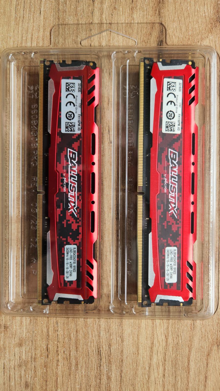 Crucial Ballistix DDR4 RAM 16GB