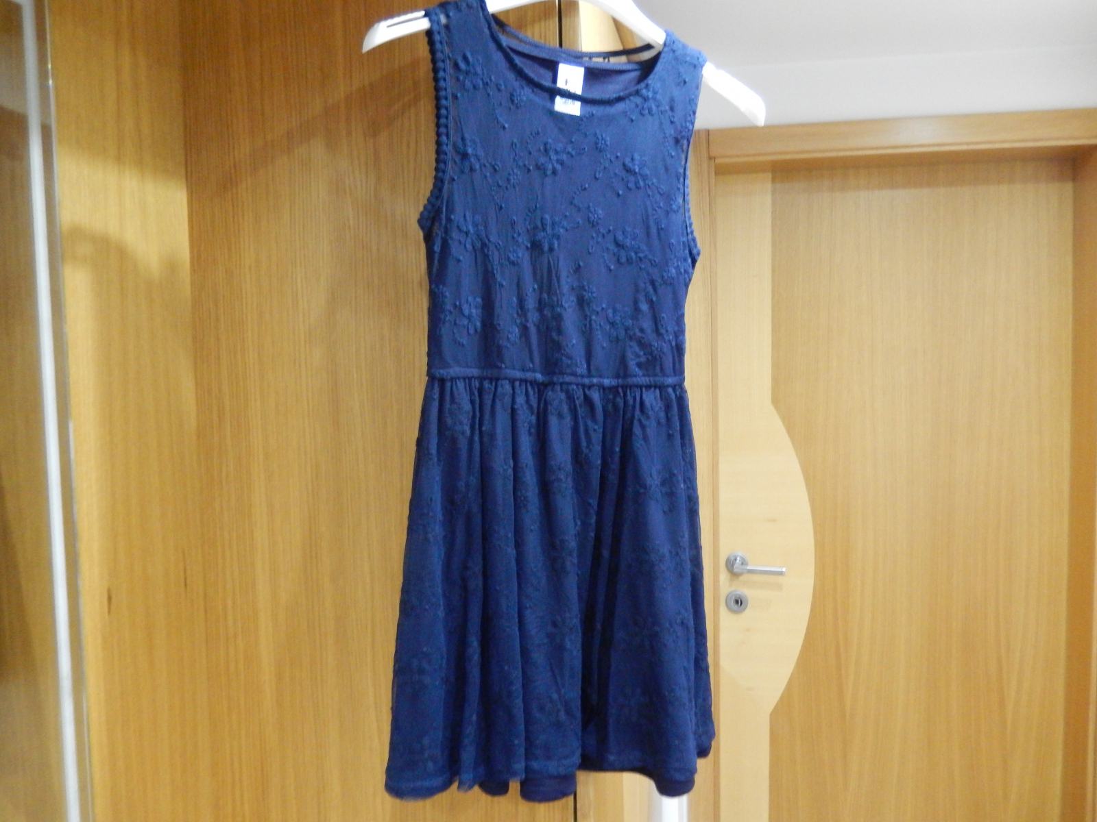 Dekliška obleka št. 146-152