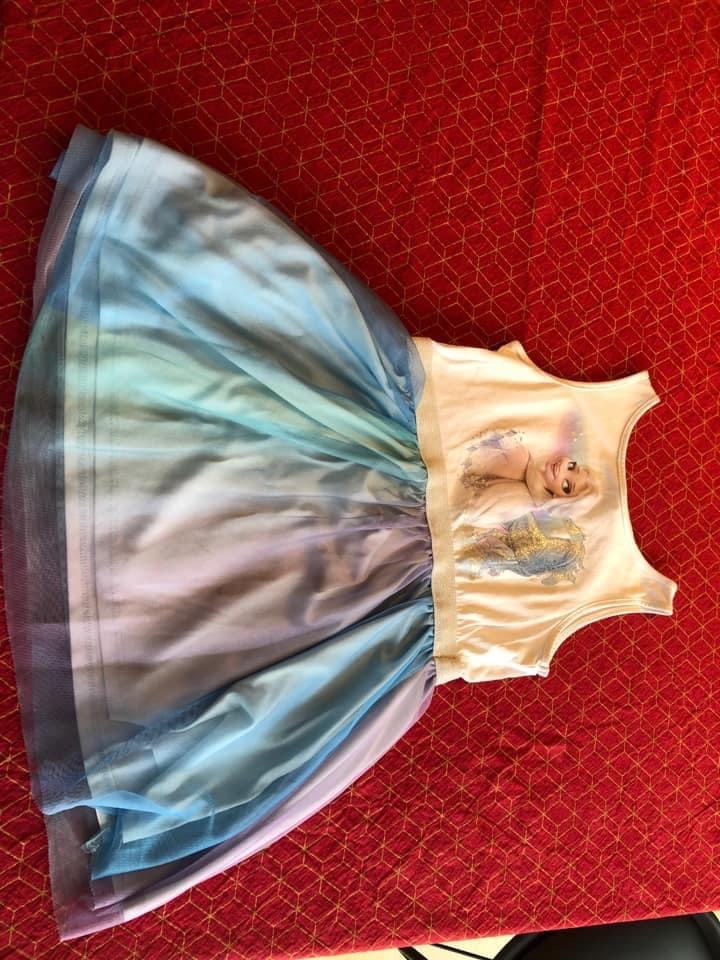 Oblekica Frozen (4-6)