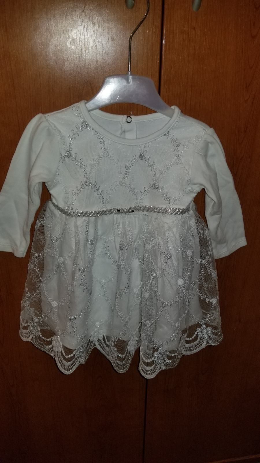 otroška oblekica 80
