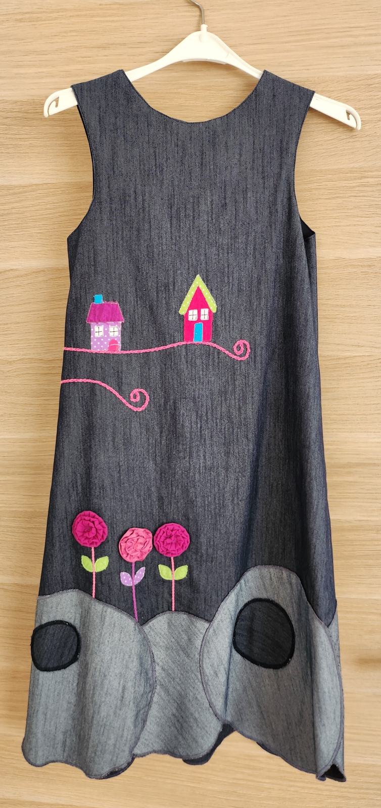 Dekliška obleka Igla