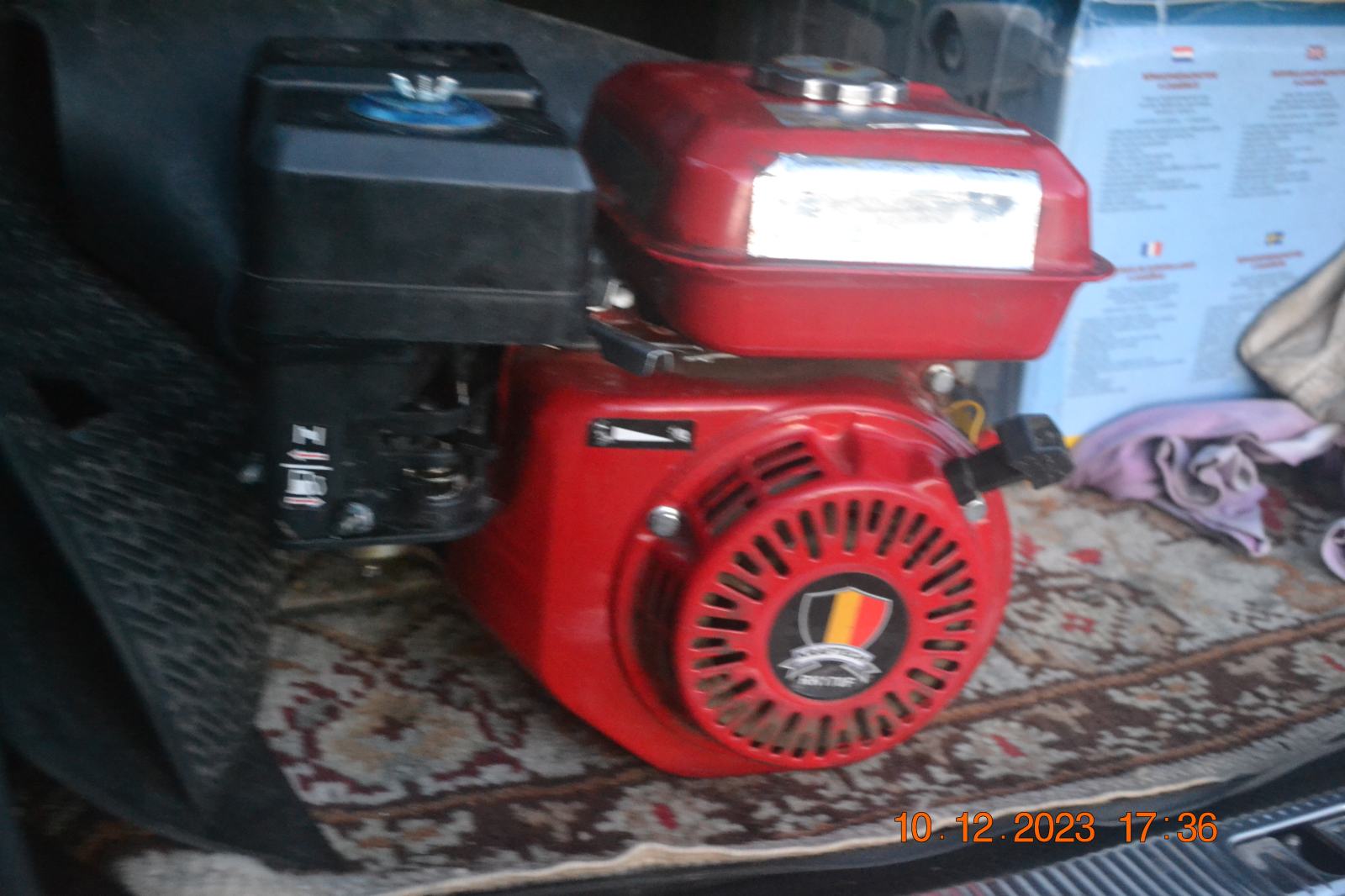 Motor Kraftech RK170F, z vodoravno osjo, cena: 60EUR, tel: 070 310 300