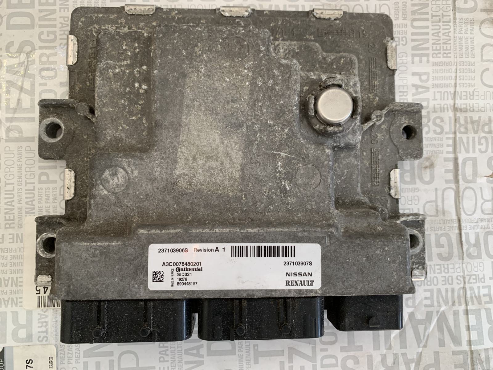 MOTORNI RAČUNALNIK 237103906S ECU SID 321 RENAULT MASTER 2.3DCI