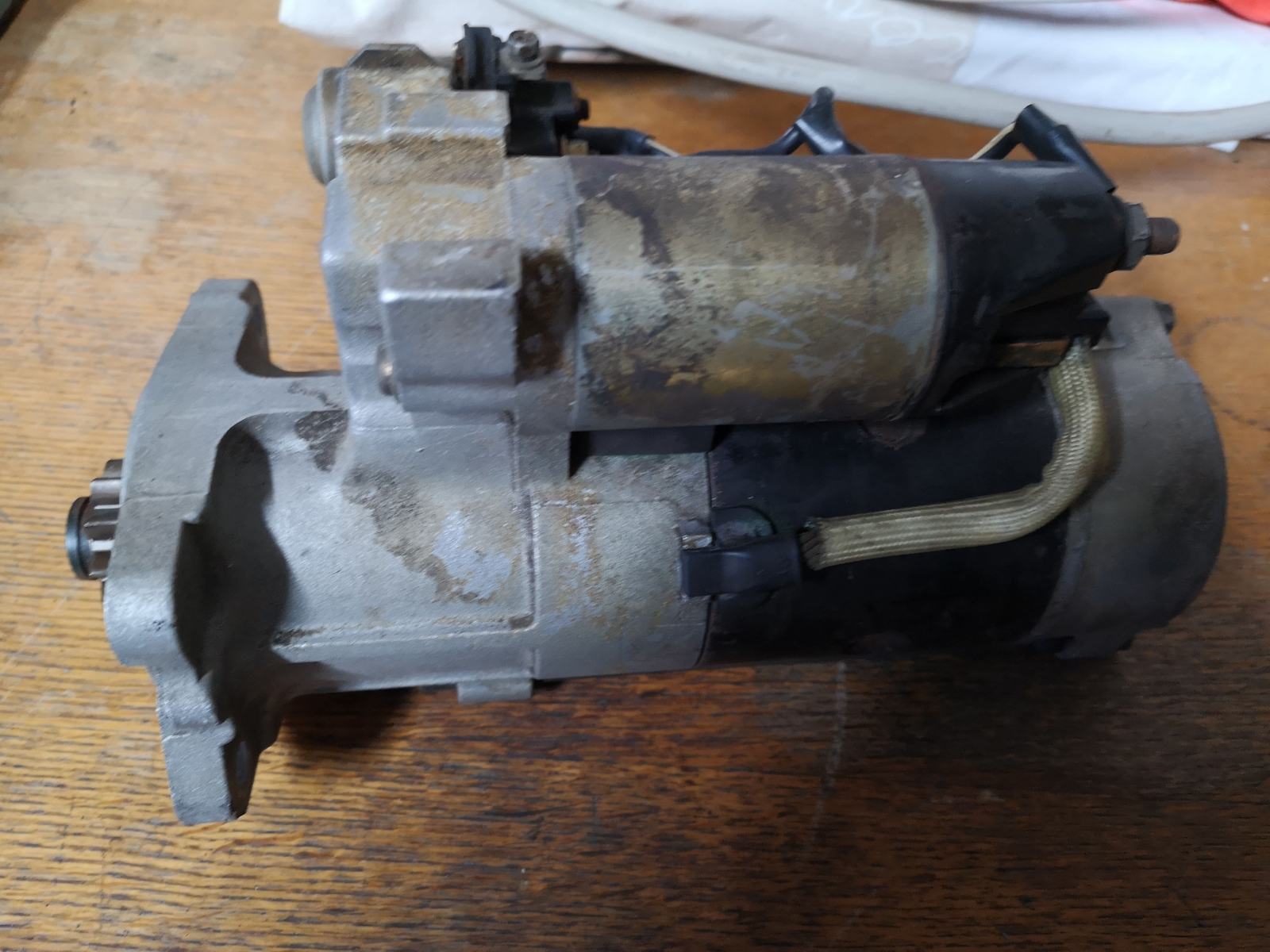 Zaganjač in alternator CAT DP25