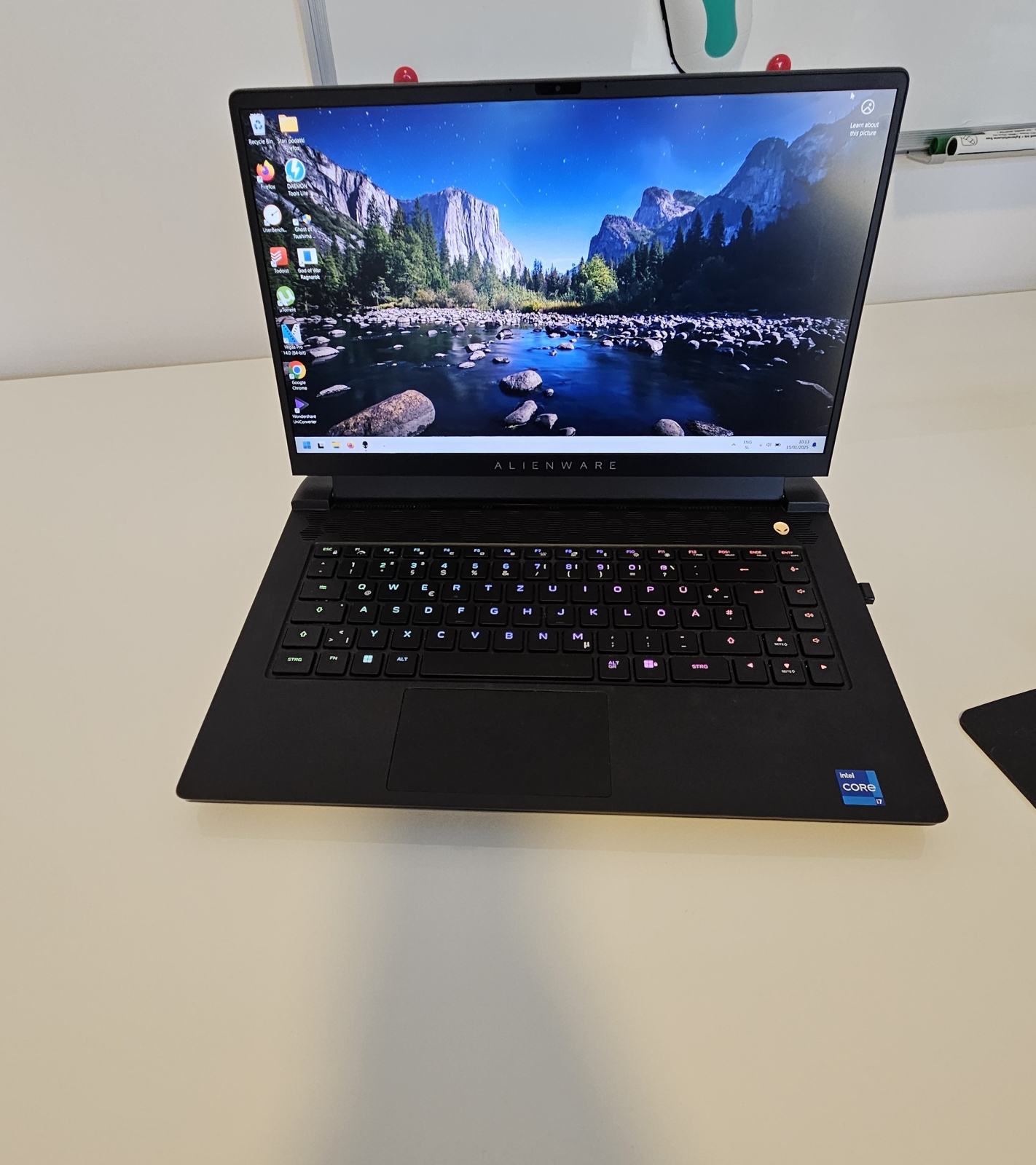 Dell Alienware m15 R7, Intel Core i7-12700H, Gefroce RTX 3060, RAM 16G