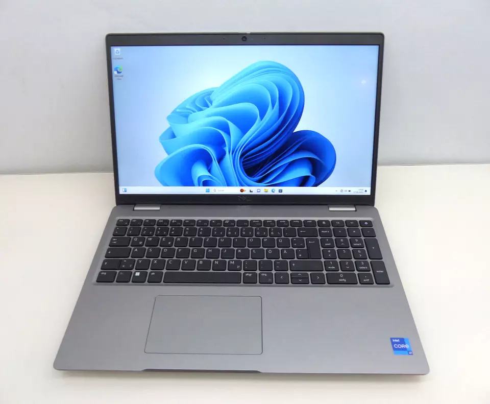 Dell Precision 3580 15,6 11.Gen i7-1360P 16GB 512GB SSD Nvidia A500