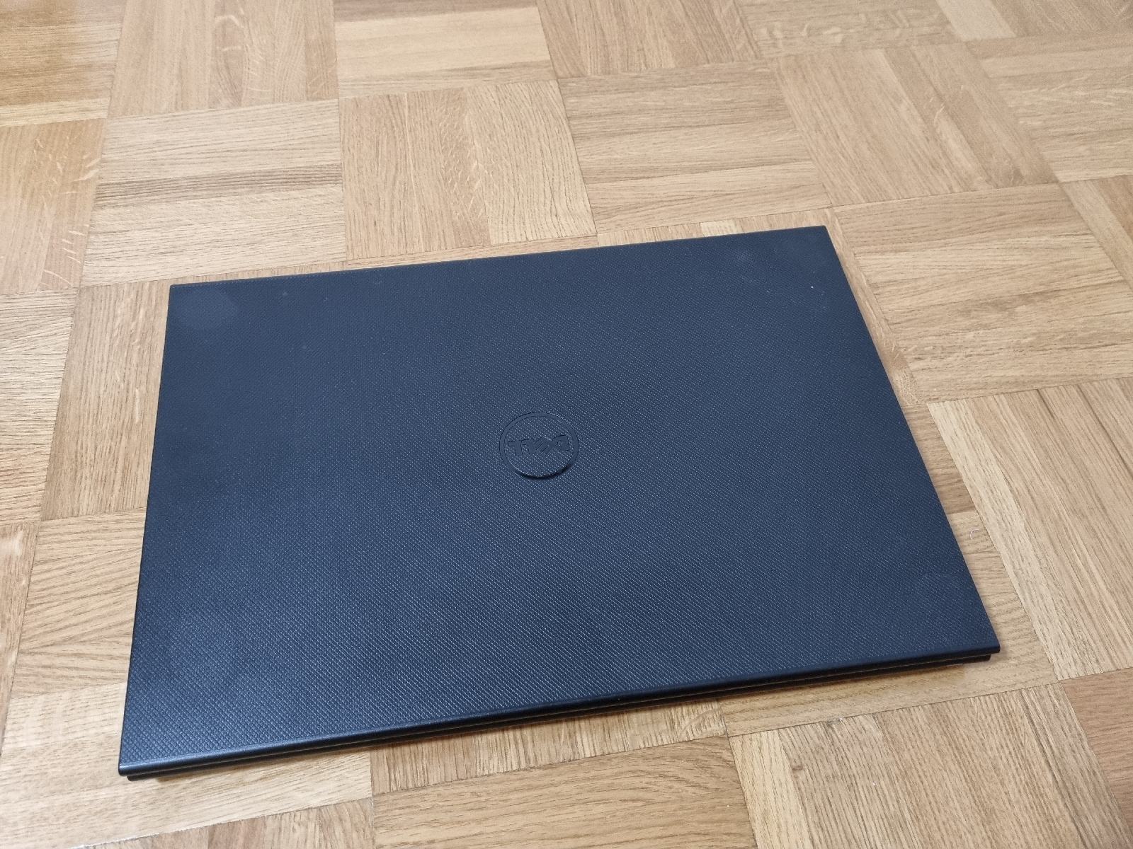 Prenosni računalnik DELL Inspiron 3543