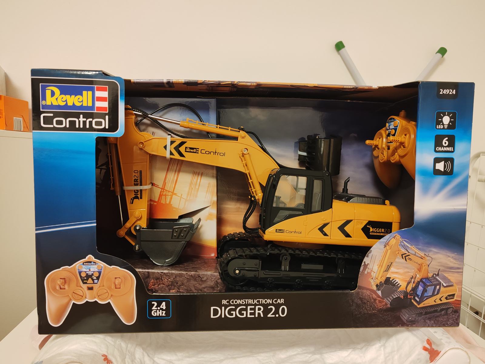Revell Control Digger 2.0