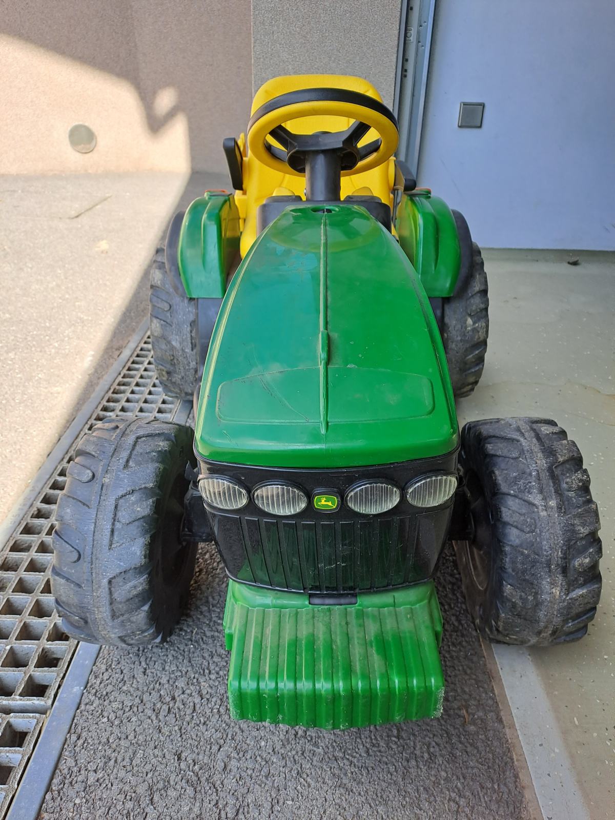 Traktor John Deere