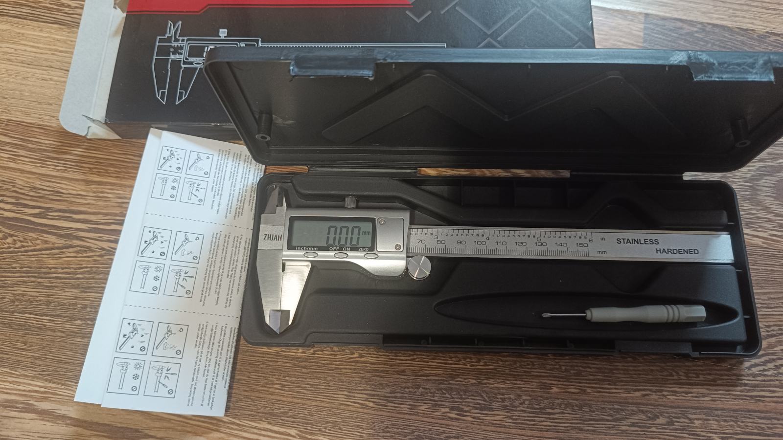 Digitalno kljunasto merilo 150mm [ Šubler ]