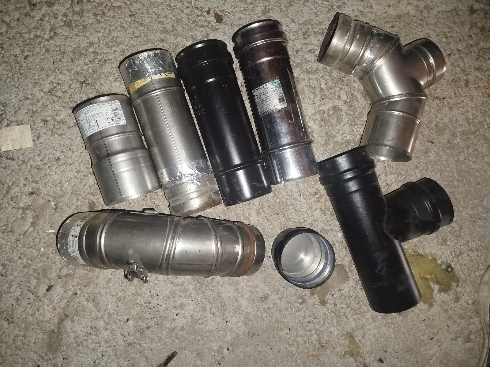 prodam dimne cevi in kolena fi 80