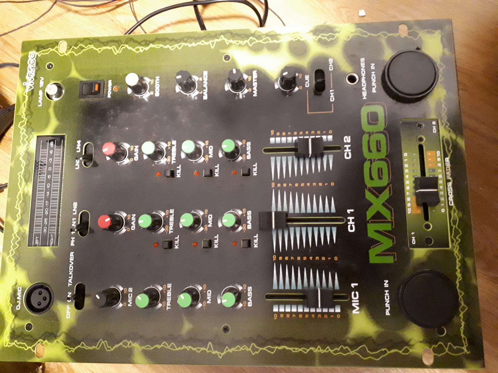 Mešalna miza Vivanco MX660