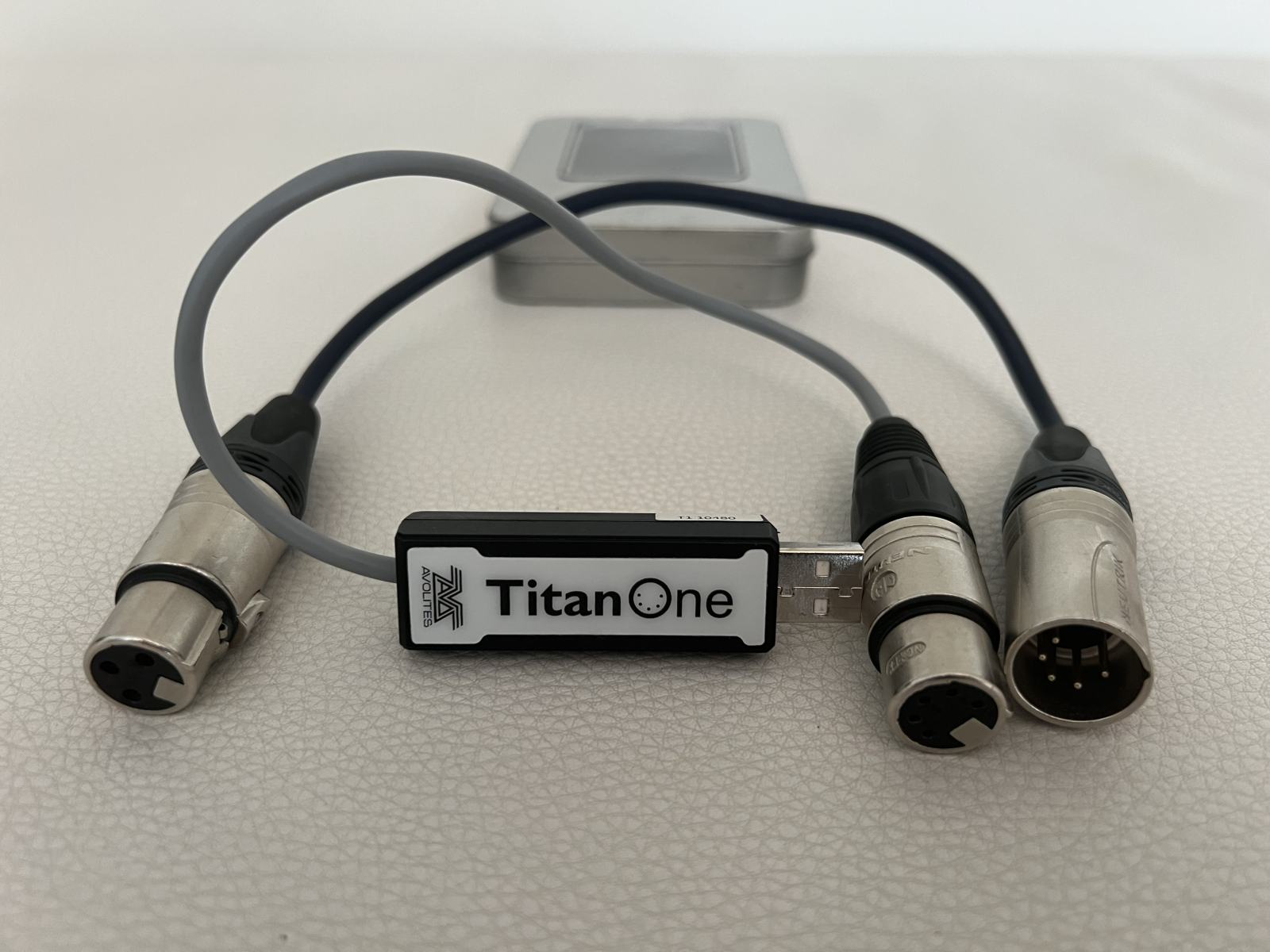 Avolites Titan One DMX kontroler krmilnik + Software