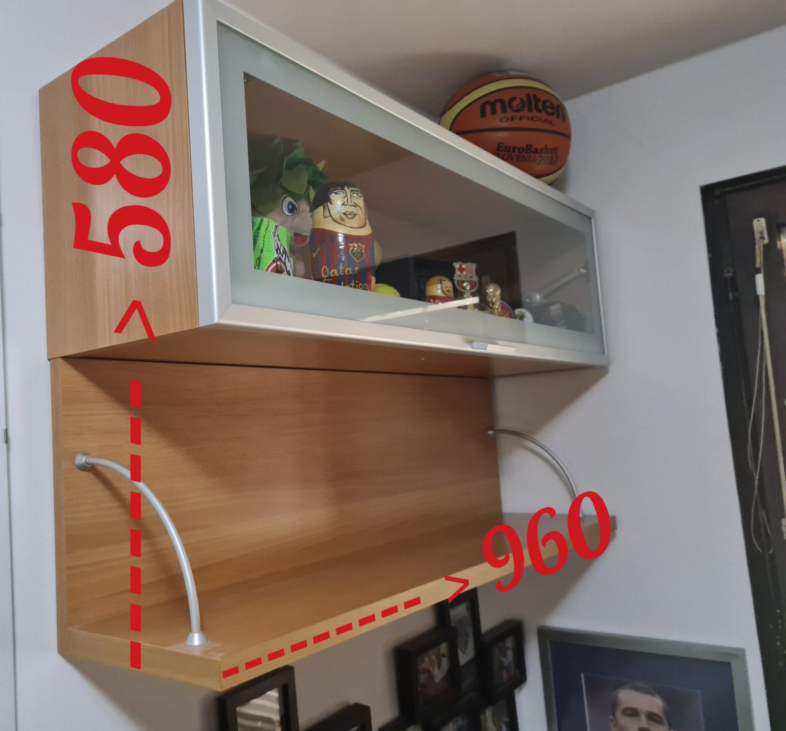 Viseča vitrina s poličko za knjige alples balada