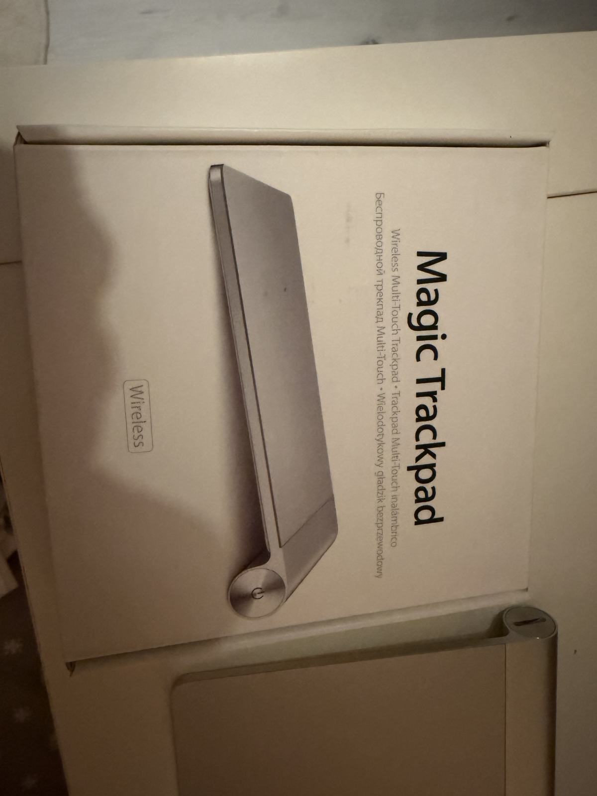 Apple Magic Trackpad 1.gen. KOT NOV