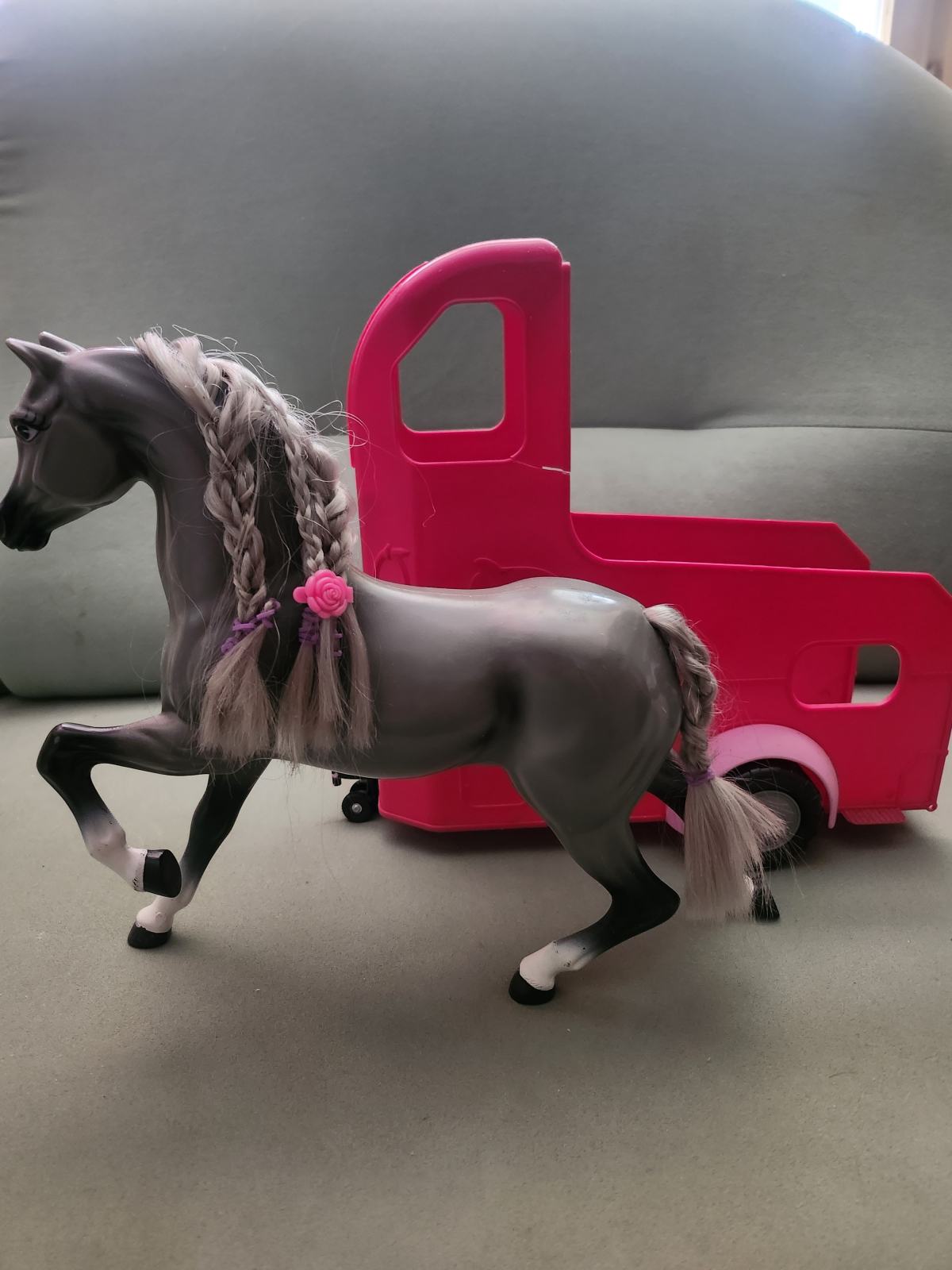 Barbie konj in transport za konja