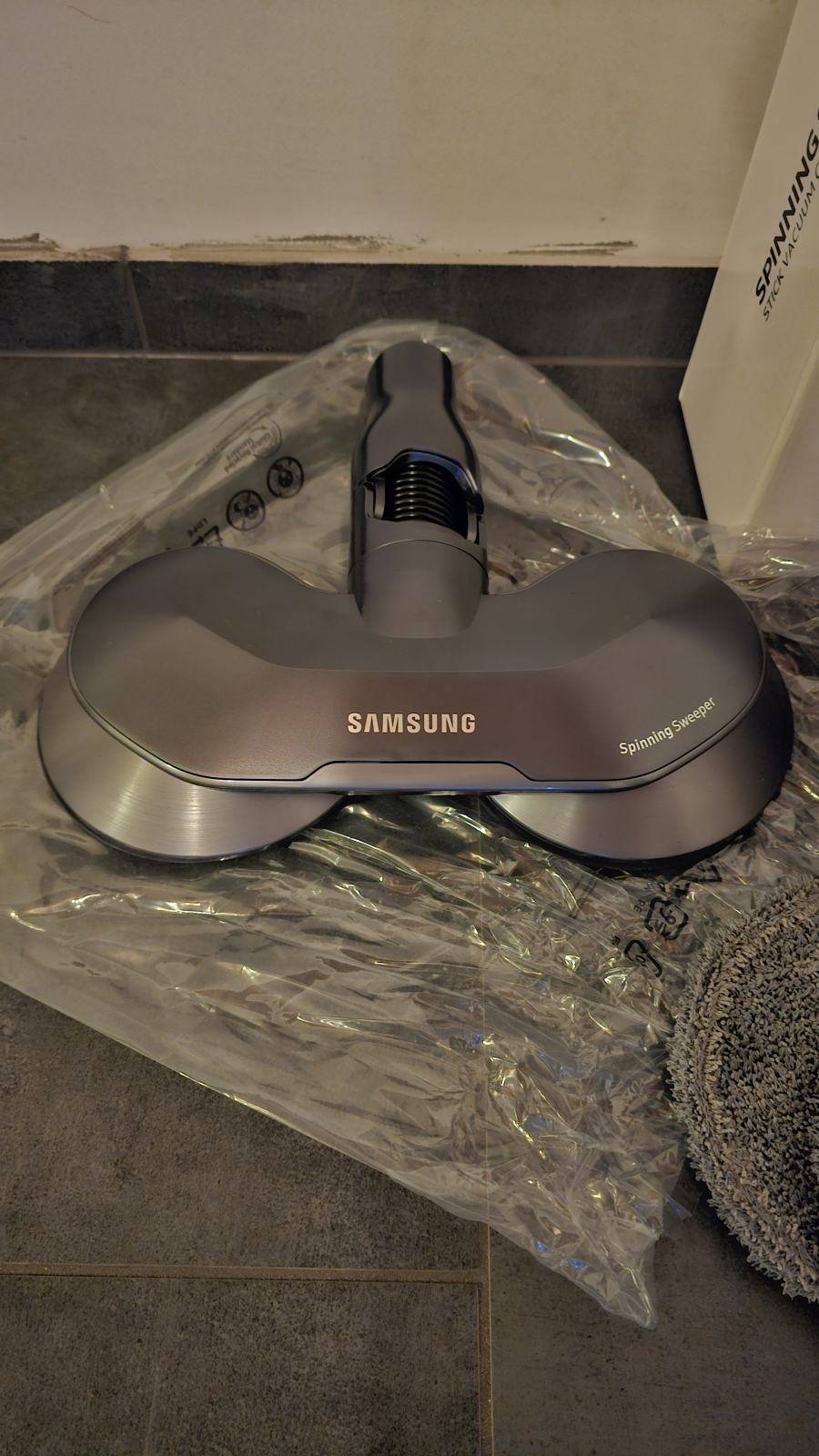 Samsung Jet Stick Spinning Sweeper Mop - Krtača za mokro brisanje