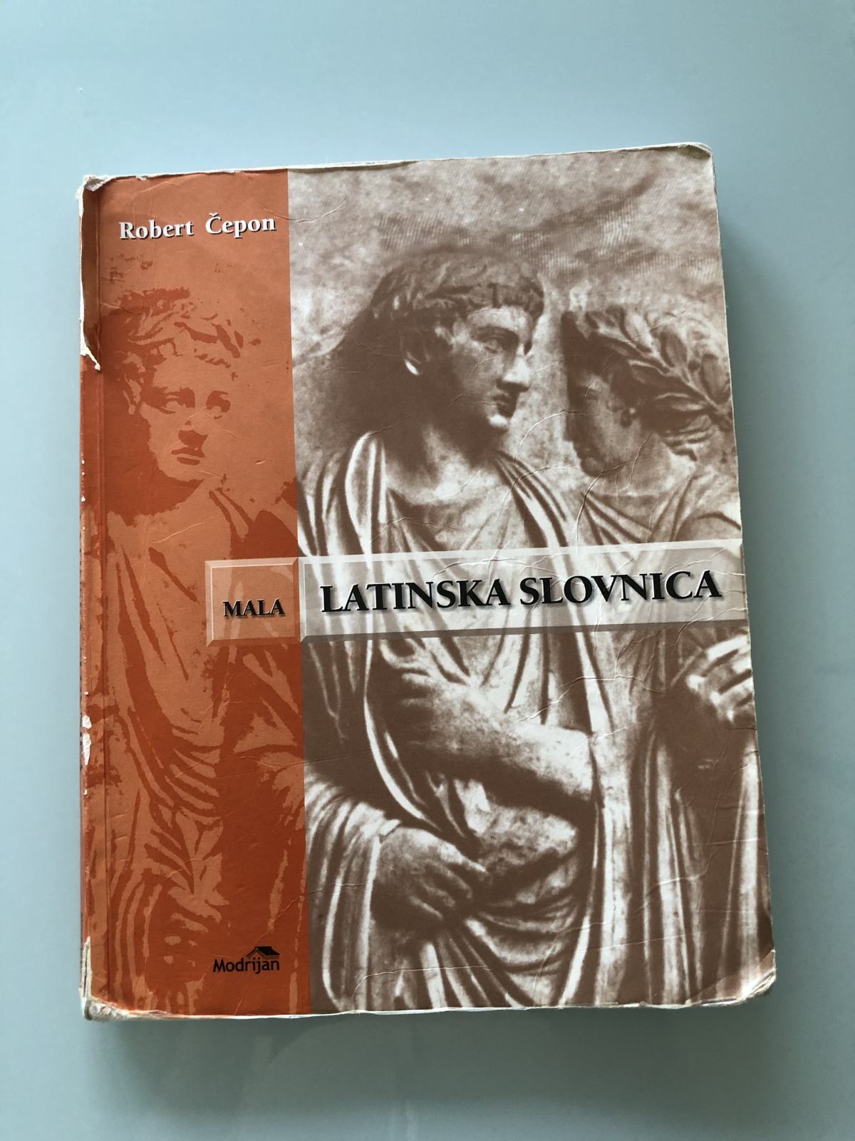 Mala latinska slovnica ucb