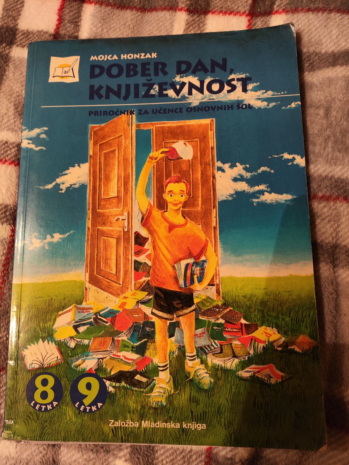 Dober dan književnost. Mojca Honzak