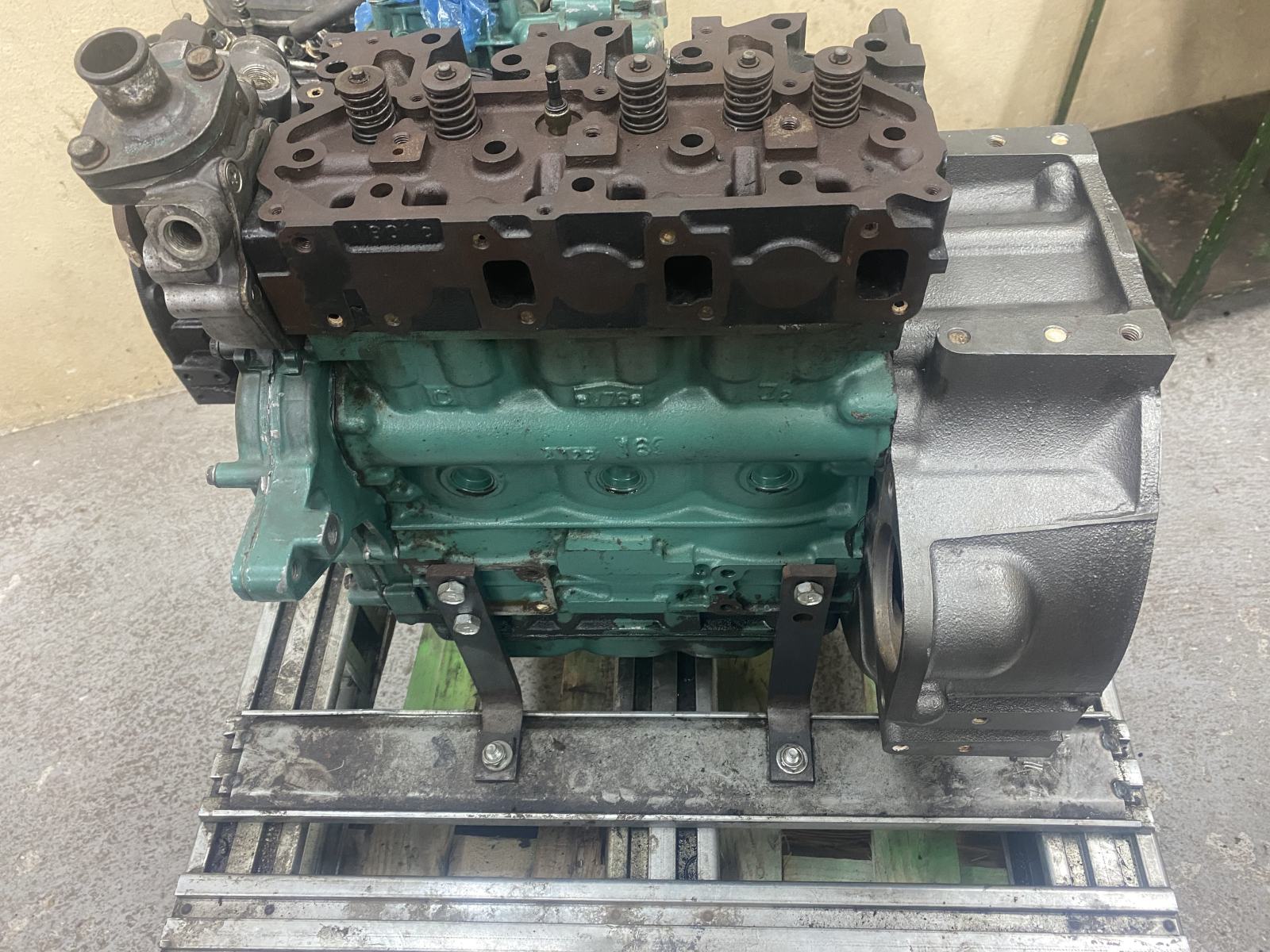 motor yanmar 3tnv 76