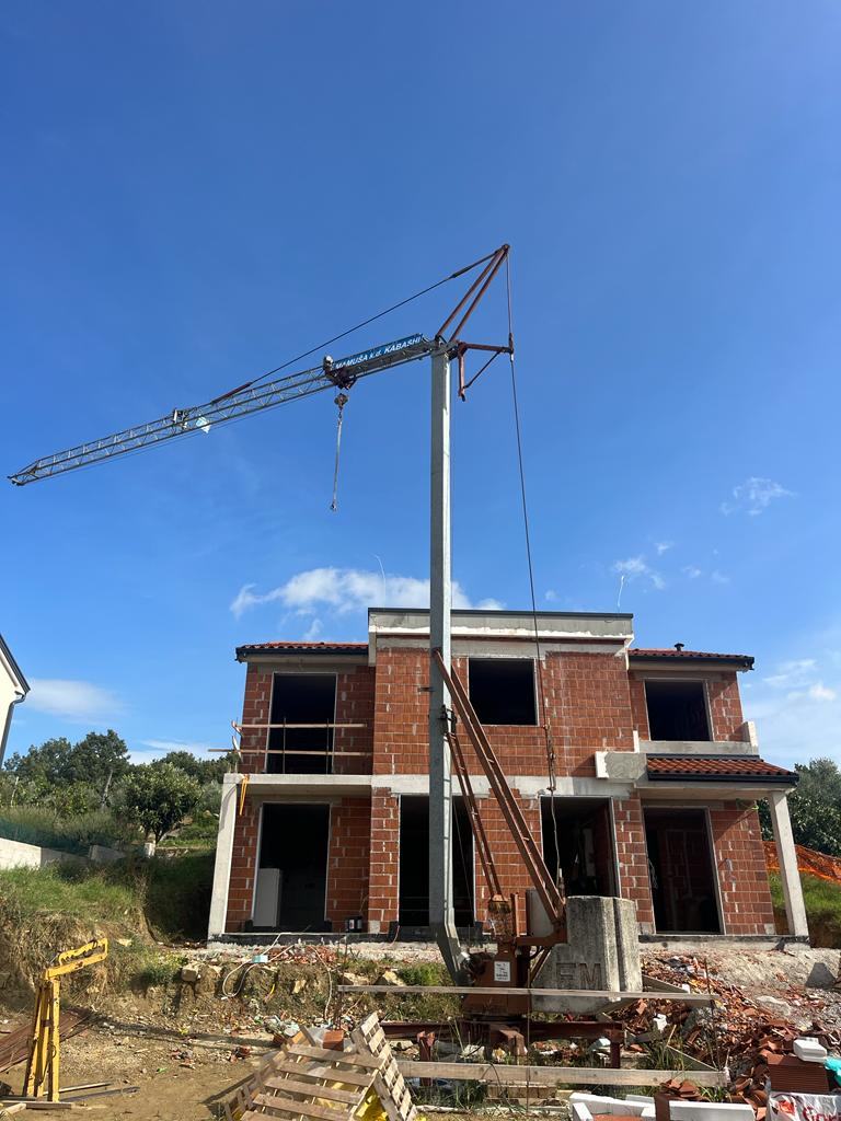 SAMOPOSTAVLJIVI GRADBENI ŽERJAV 12m