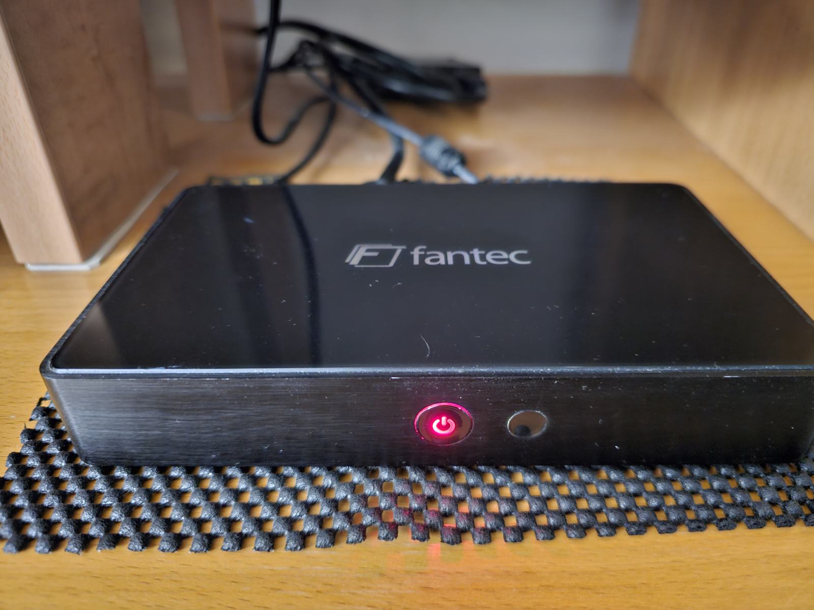 FANTEC 3DS4600 multimedijski predvajalnik marcedes med predvajalniki