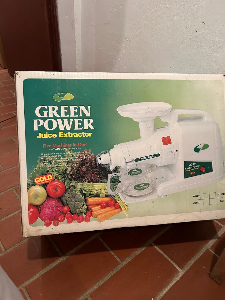 Green Power Juice Extractor GOLD