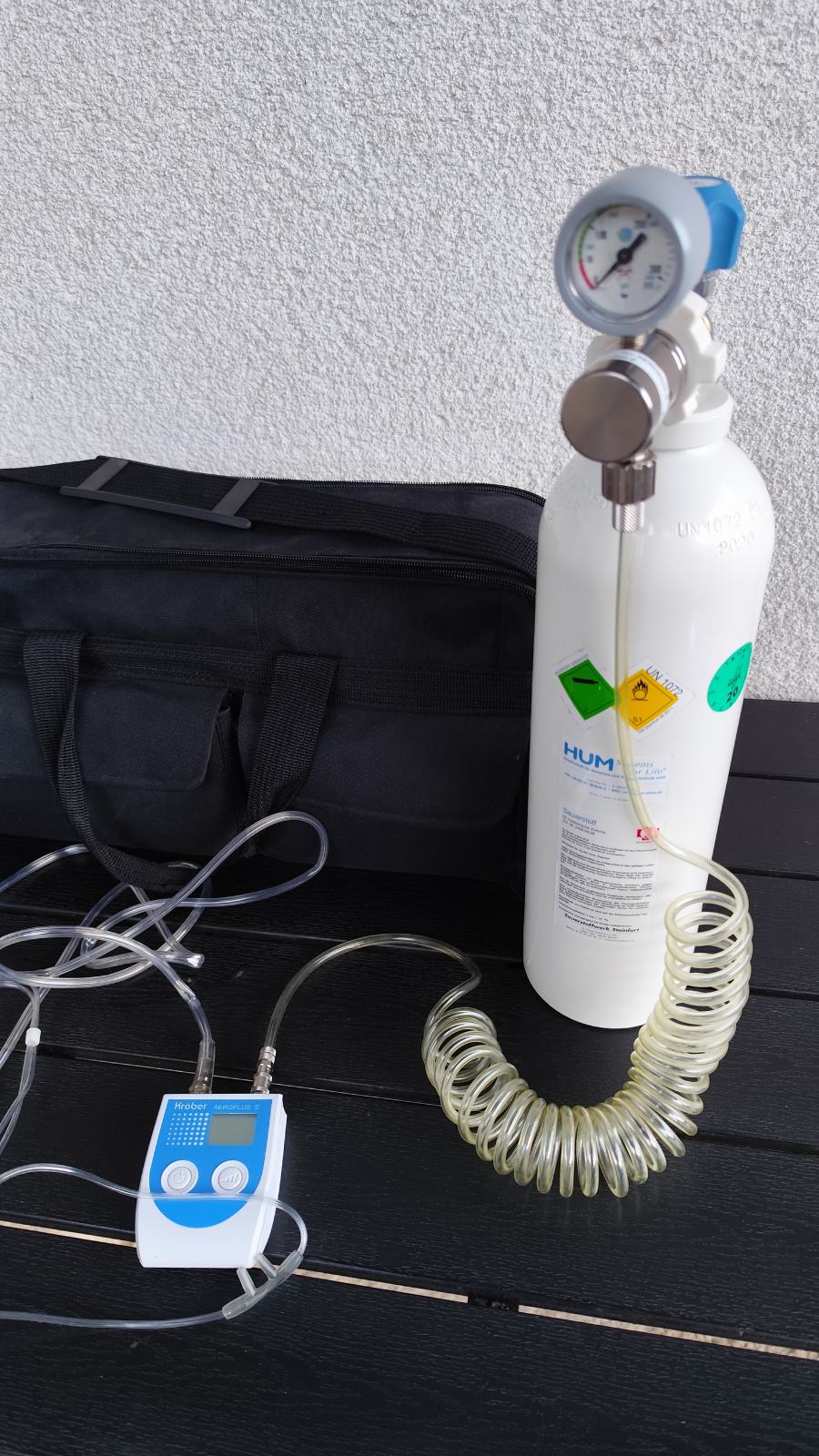 JEKLENKA ZA MEDICINJSKI KISIK IN DOZATOR Kröber KSE01