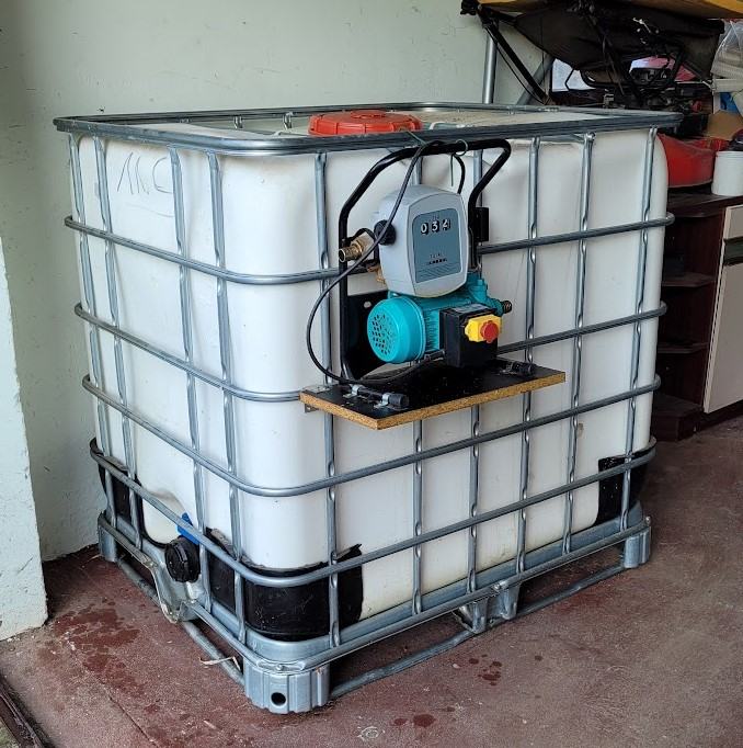 Komplet cisterna 1000L + črpalka za gorivo