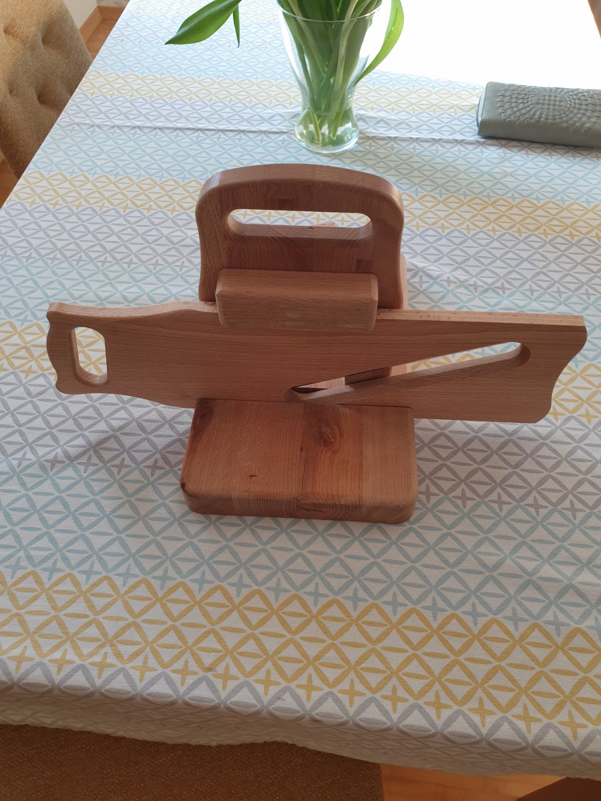 Leseno salamoreznico prodam