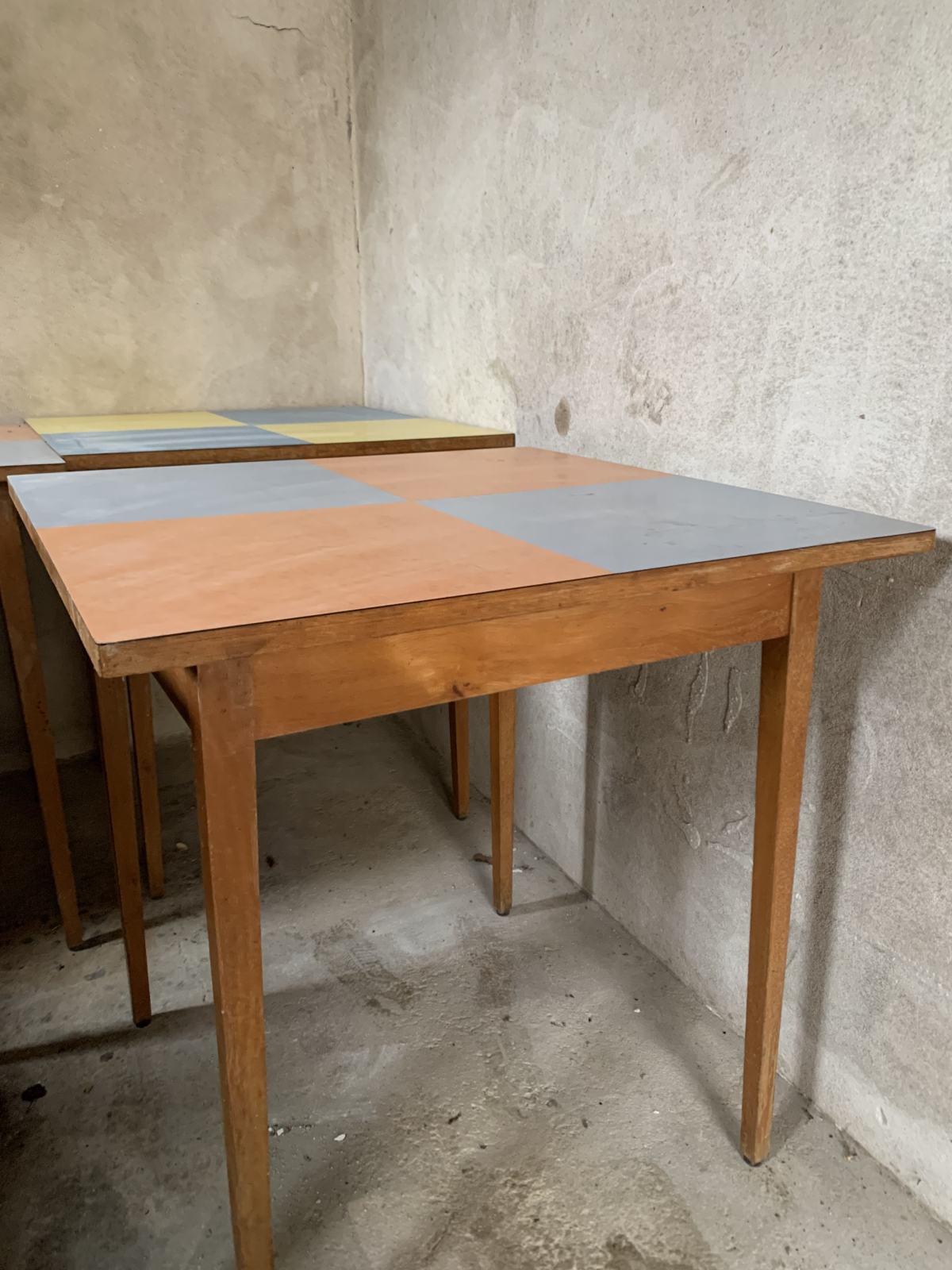 Mize in stoli UGODNO