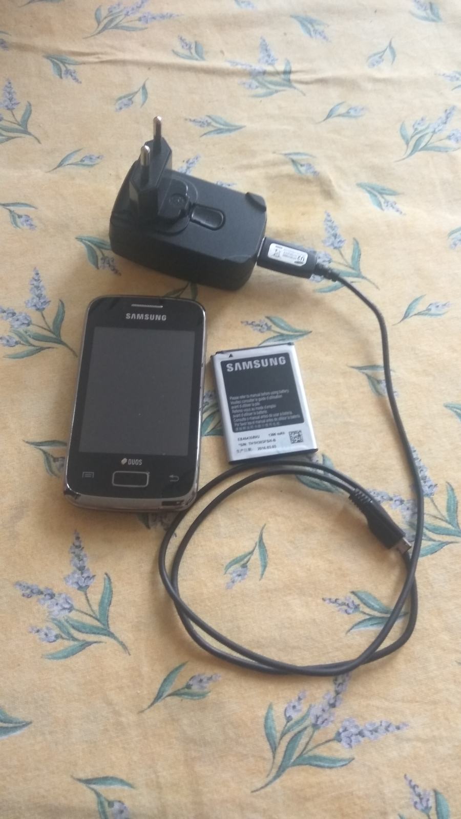 Mobitel telefon Samsung duo