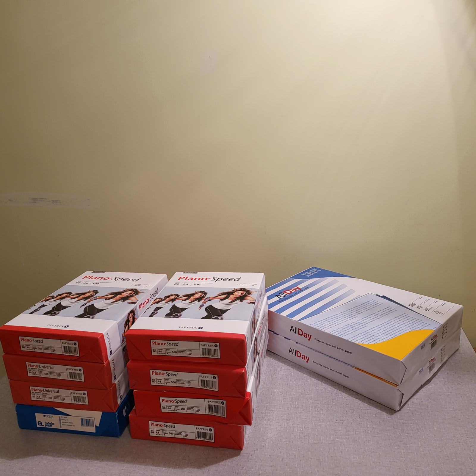 PAPIR A4 FORMAT ZA TISKALNIKE